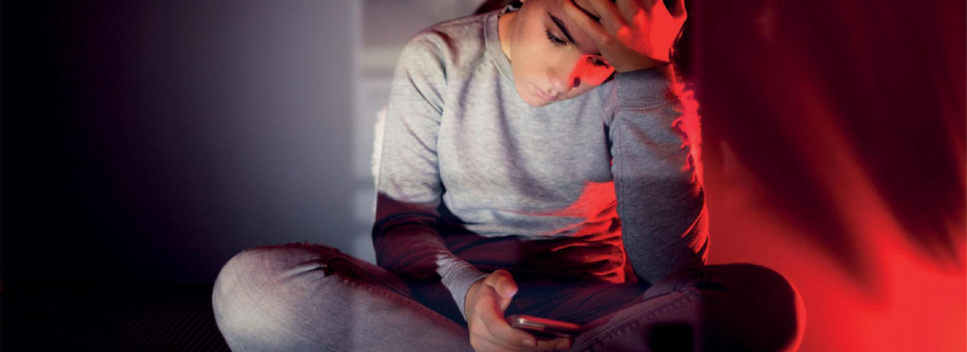 Enfants et ados sur le web: "Cyberharcèlement"